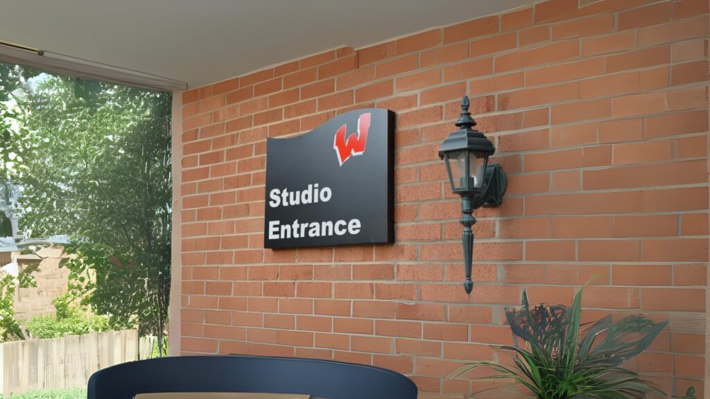 Wall Pan Signs - Corporate, and Educational Office Signage